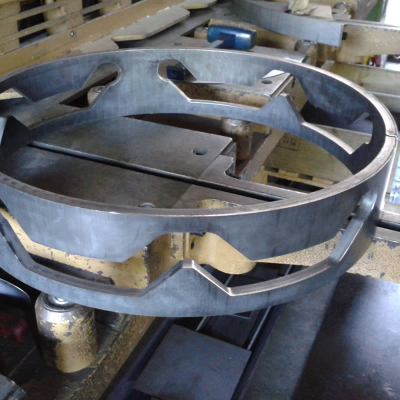 Step bending of sheet metal I Brilla Rollforming